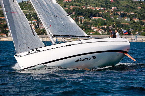 Elan 350 | YACHTREVUE.at